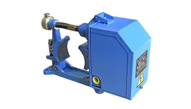 Electro-magnetic Brakes for Cranes and Hoists | CY Equip